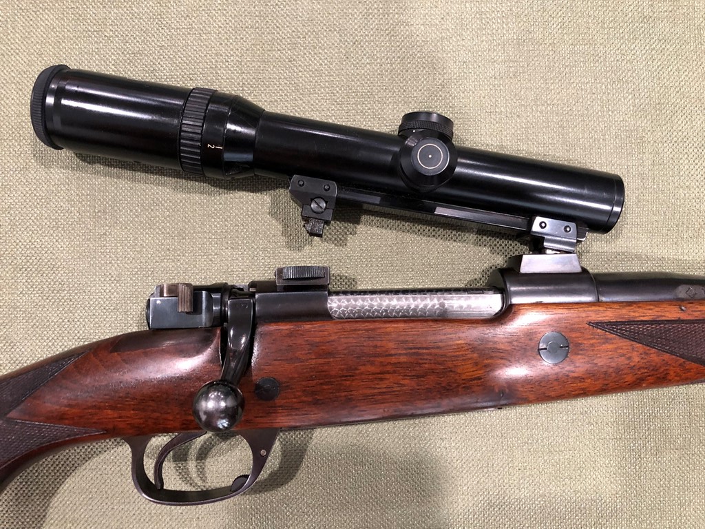 Interesting rifle # what scope mount is this? | AfricaHunting.com