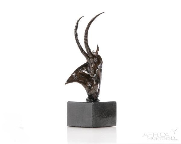 Bronze Sable Pedestal Mount | AfricaHunting.com