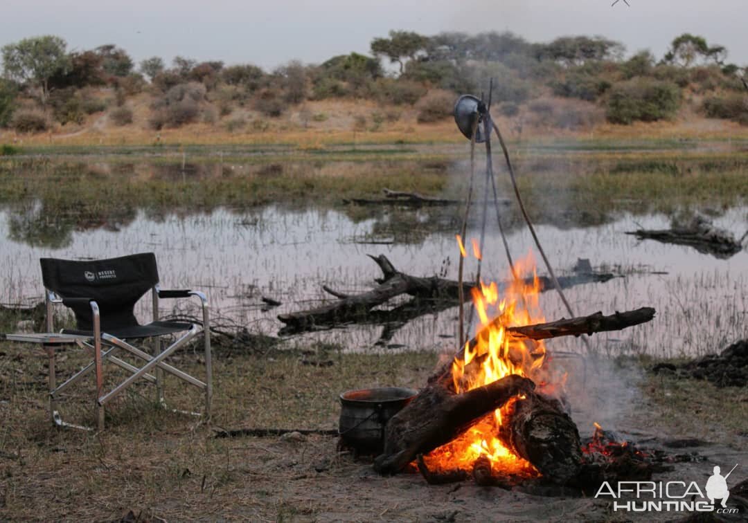 Campfire Botswana | AfricaHunting.com
